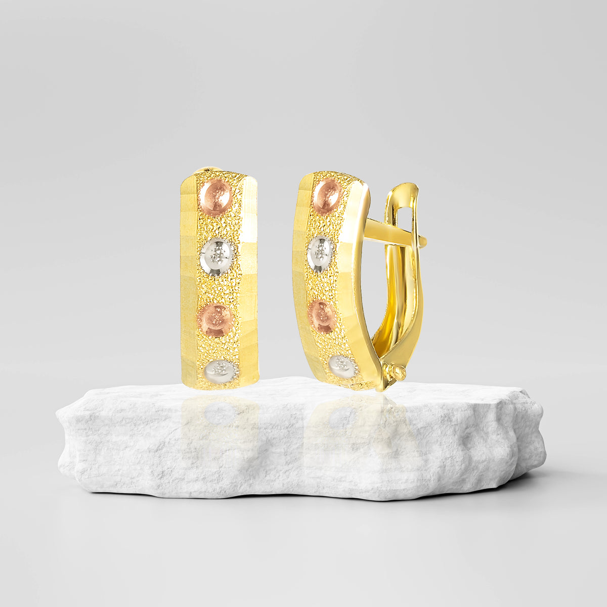 18K Pure Gold Clip Earring Set – Tala Gold Collection