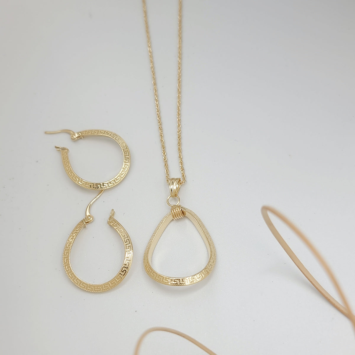 18K Pure Gold Elegant Clip Jewelry Set | Gold Jewelry Set | 18K Gold ...