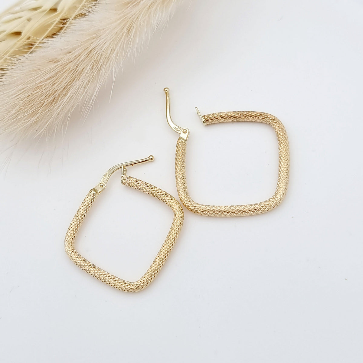 18K Pure Gold Square Earring Set – Tala Gold Collection